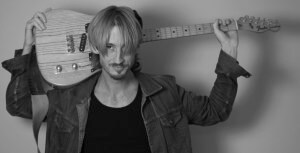 Eli Cook — Richest Vocals Plus Guitar Riches Equals One Fantastic ...